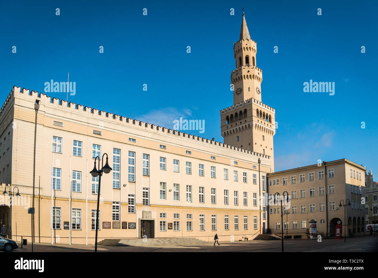 Das rathaus in opole -Fotos und -Bildmaterial in hoher Auflösung – Alamy