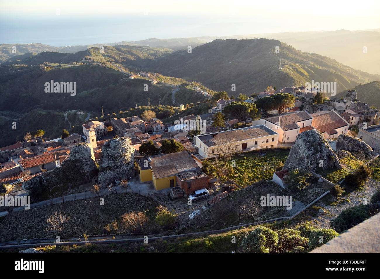 Bova calabria -Fotos und -Bildmaterial in hoher Auflösung – Alamy