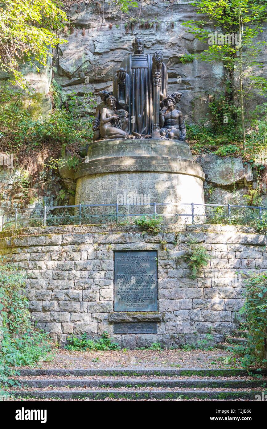Richard wagner denkmal lohmen -Fotos und -Bildmaterial in hoher ...
