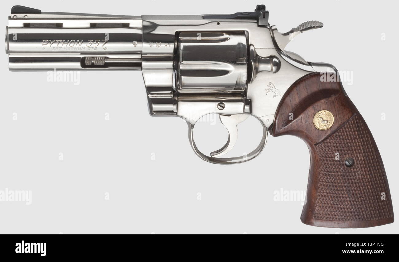 Kleinwaffen, revolver Colt Python Modell 1955, Kaliber .357 Magnum ...