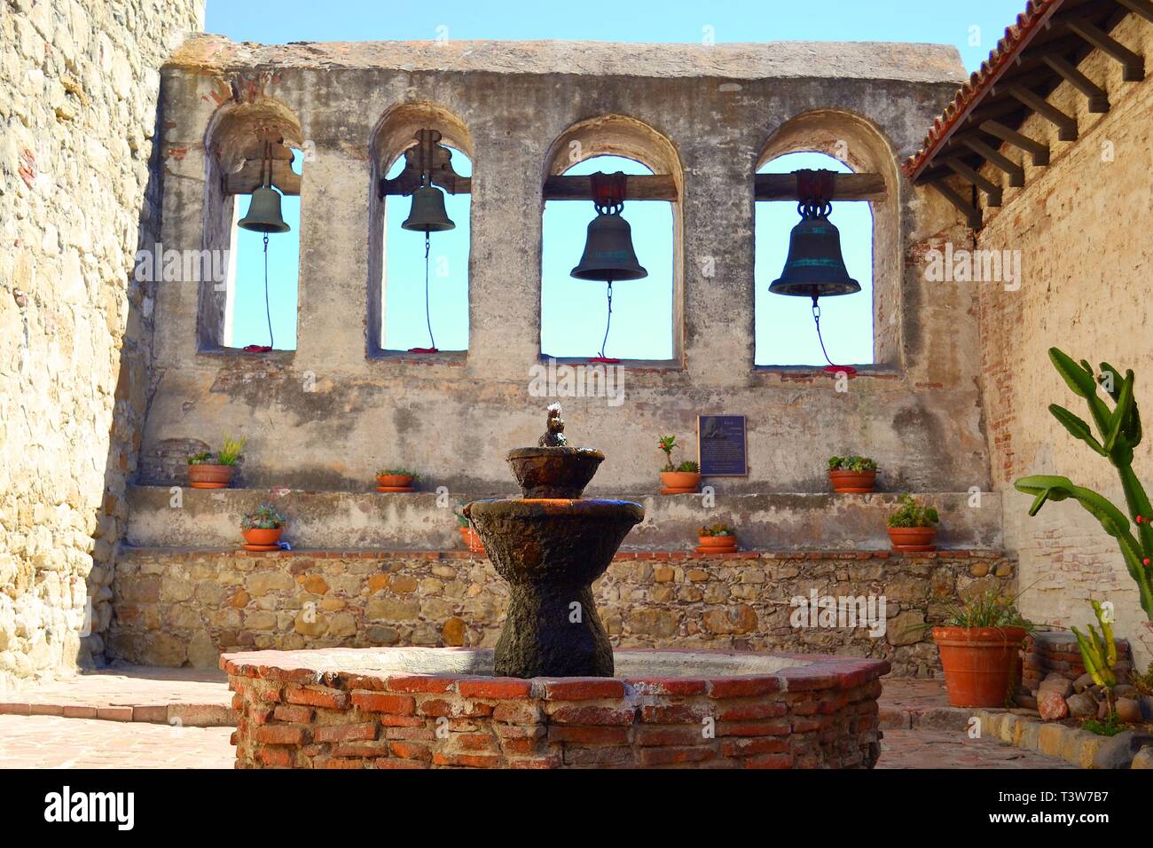 Heiliger garten -Fotos und -Bildmaterial in hoher Auflösung – Alamy
