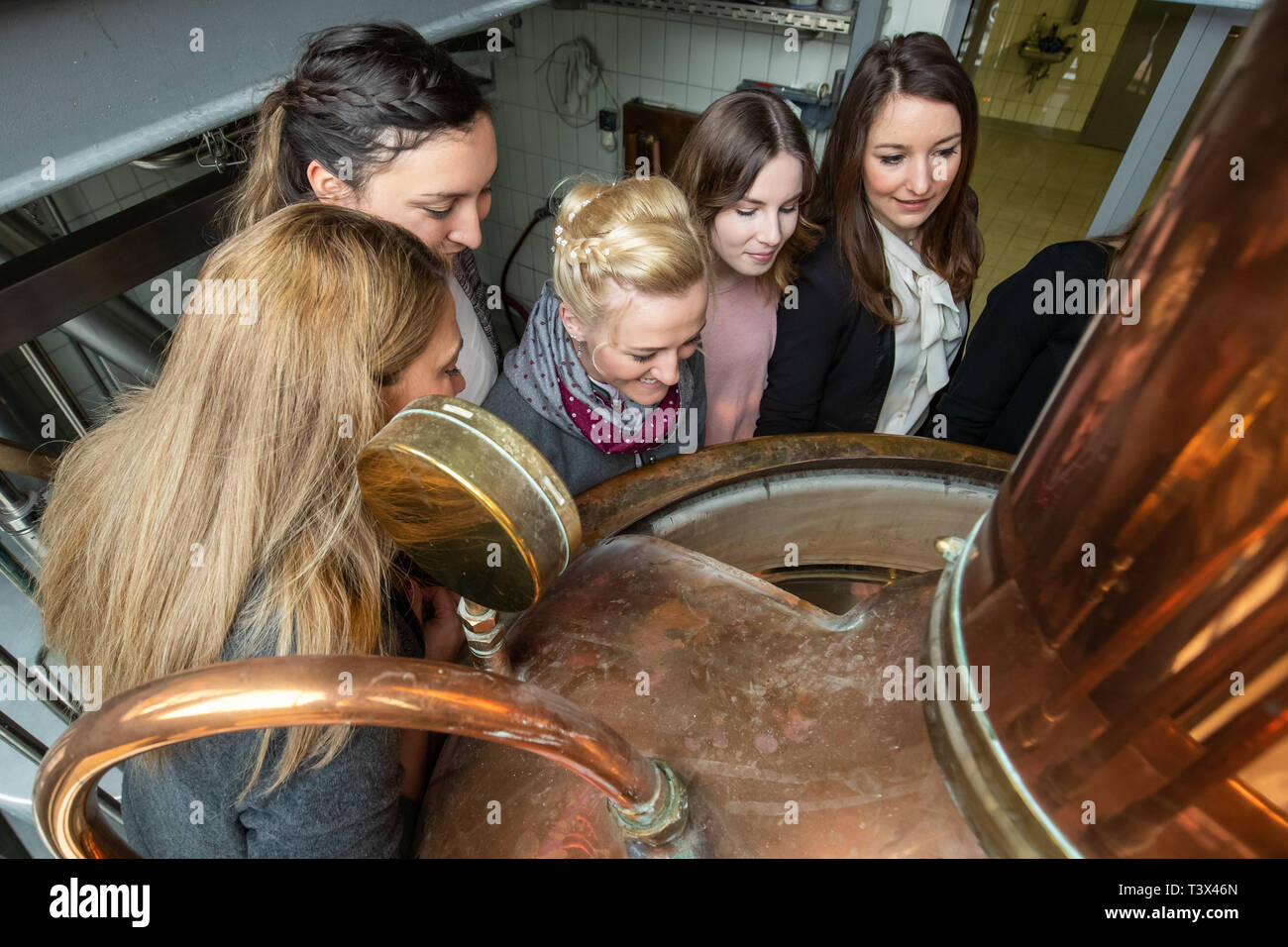 Veronika ettstaller -Fotos und -Bildmaterial in hoher Auflösung – Alamy