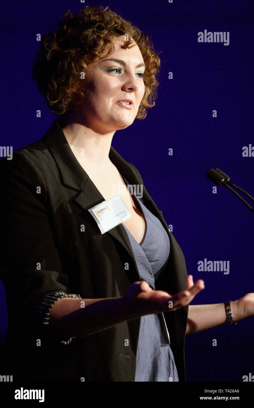 Anti bullying -Fotos und -Bildmaterial in hoher Auflösung – Alamy