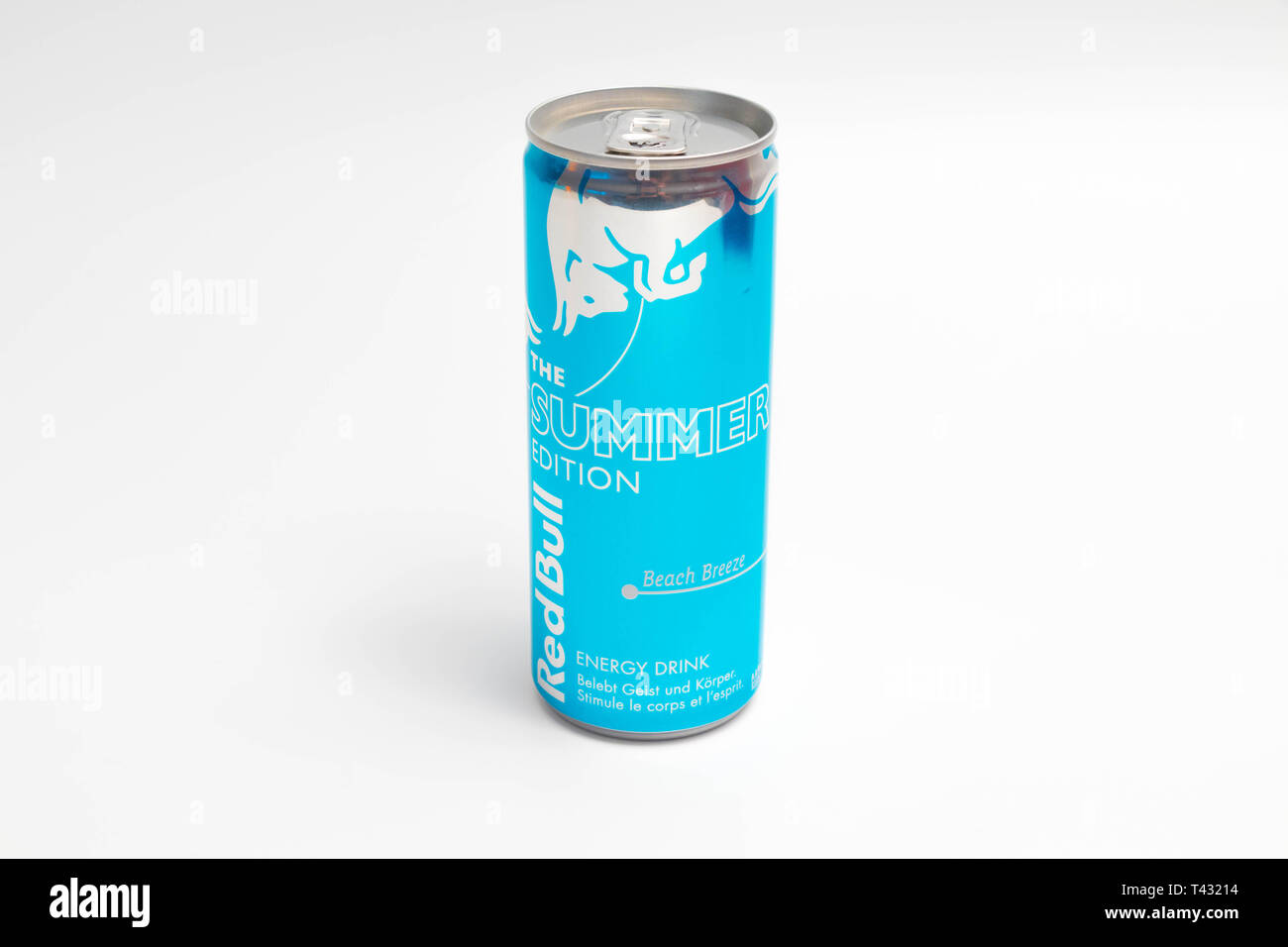 Flasche dose red bull energy drink -Fotos und -Bildmaterial in hoher ...