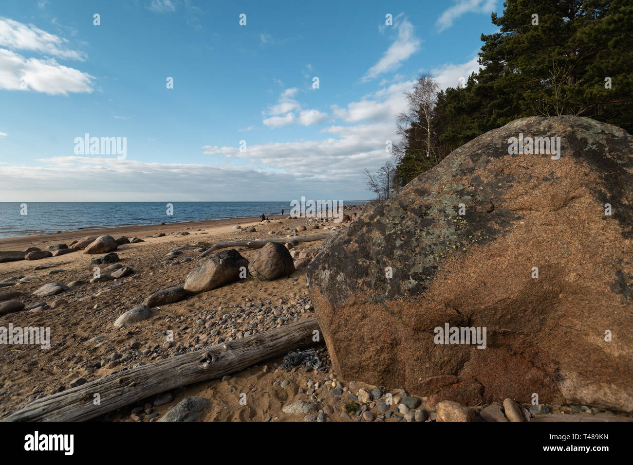 Veczemju klintis -Fotos und -Bildmaterial in hoher Auflösung – Alamy