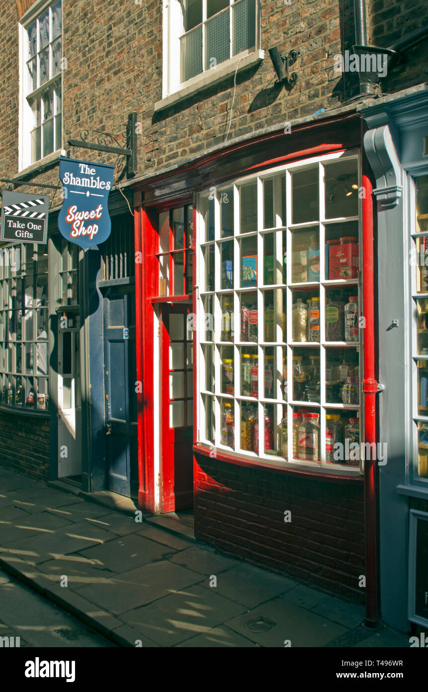 The york sweet shop -Fotos und -Bildmaterial in hoher Auflösung – Alamy