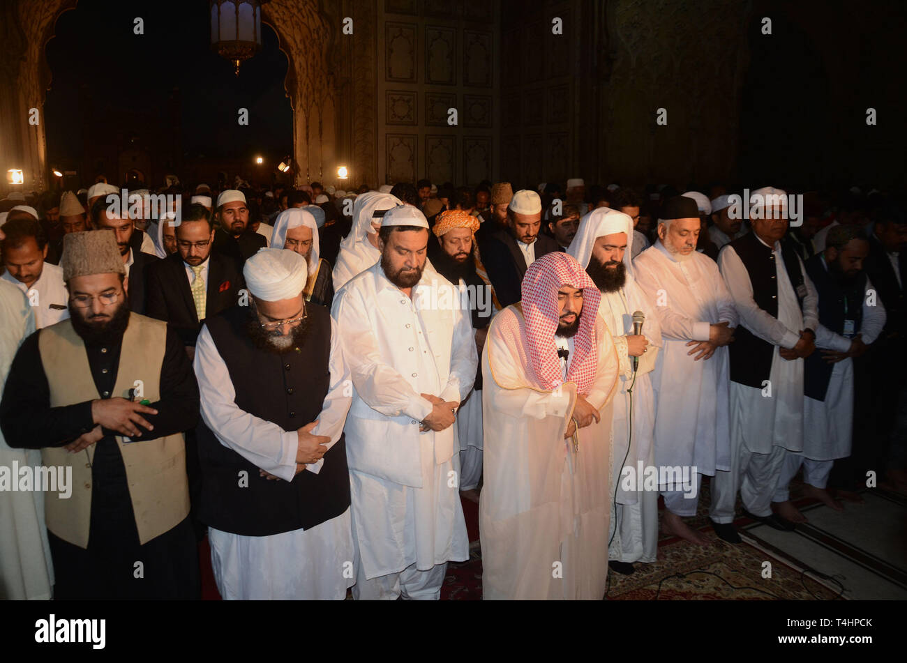 Lahore, Pakistan. 16 Apr, 2019. Imam - e - Kaaba, (Imam von Masjid Al ...