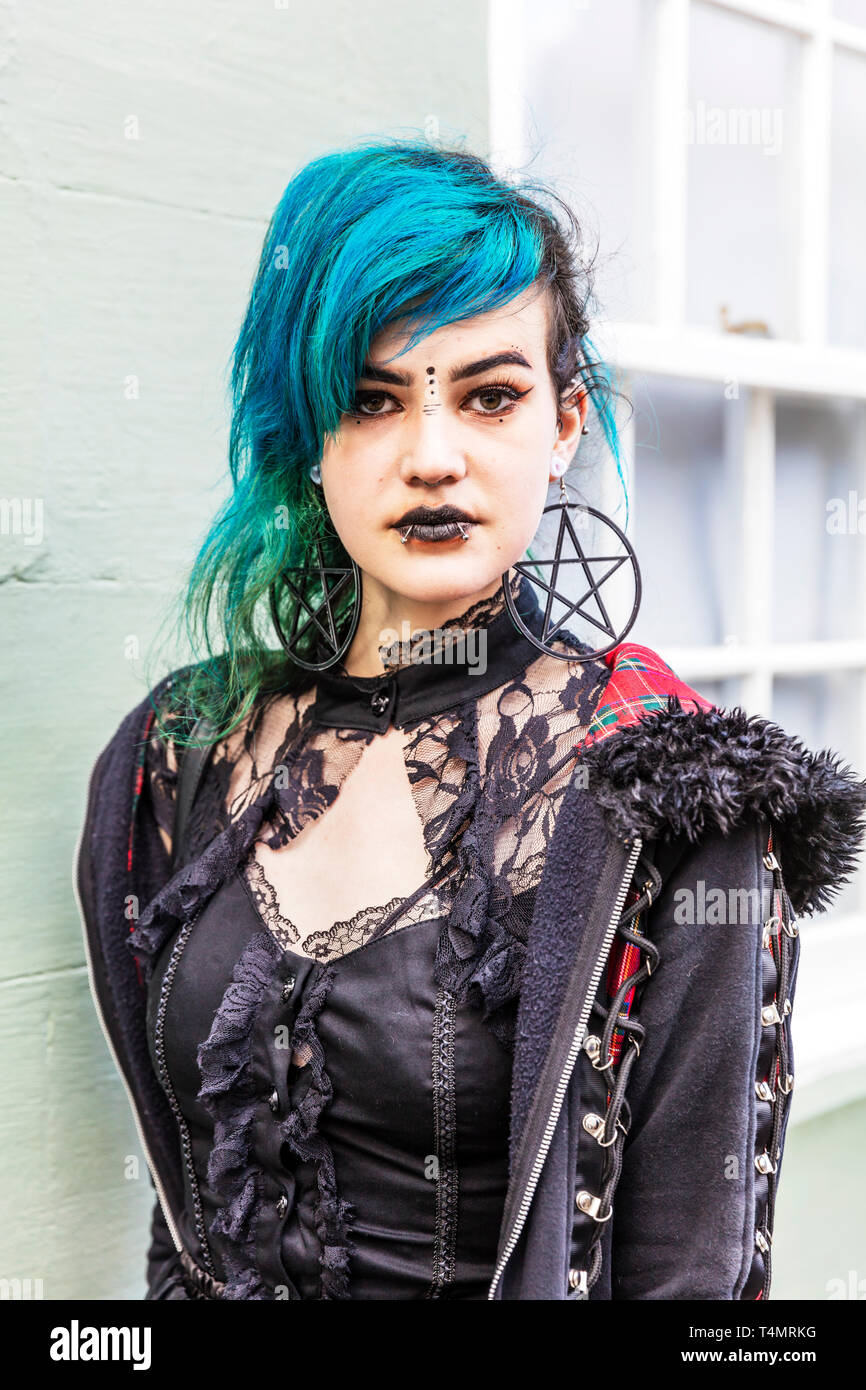 Whitby goths wochenende -Fotos und -Bildmaterial in hoher Auflösung – Alamy