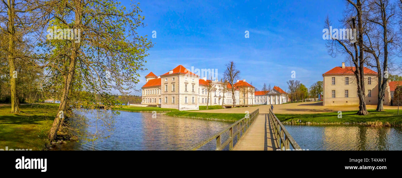 Rheinsberg rheinsberg palace -Fotos und -Bildmaterial in hoher ...