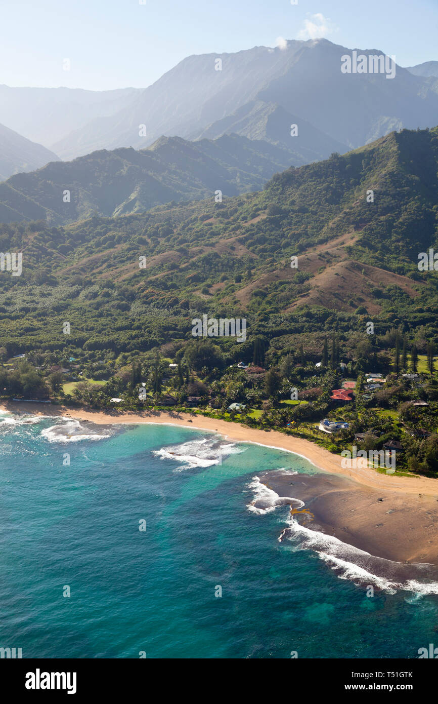 Haena beach -Fotos und -Bildmaterial in hoher Auflösung – Alamy