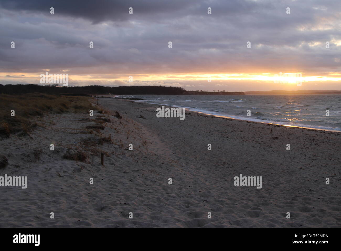 Sonne strand -Fotos und -Bildmaterial in hoher Auflösung – Alamy