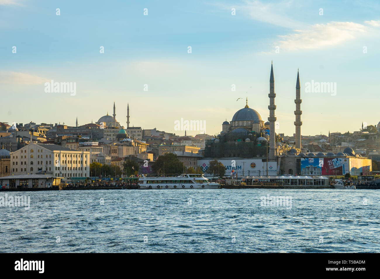 Istanbul europa asien stadt -Fotos und -Bildmaterial in hoher Auflösung ...