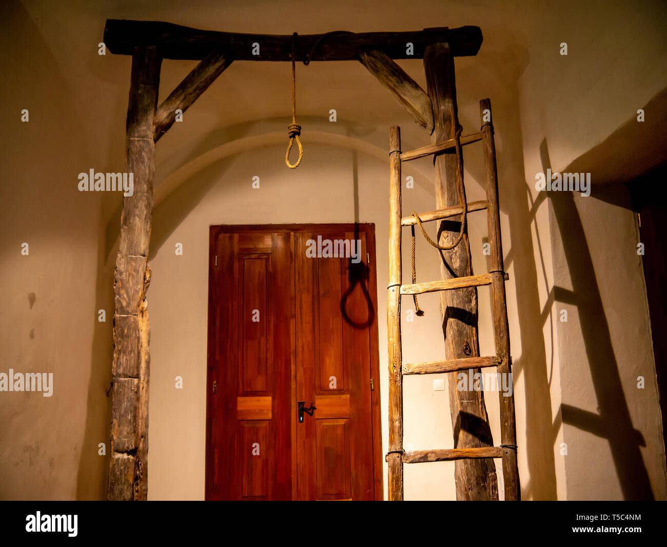 Hinrichtung tod am baum -Fotos und -Bildmaterial in hoher Auflösung – Alamy