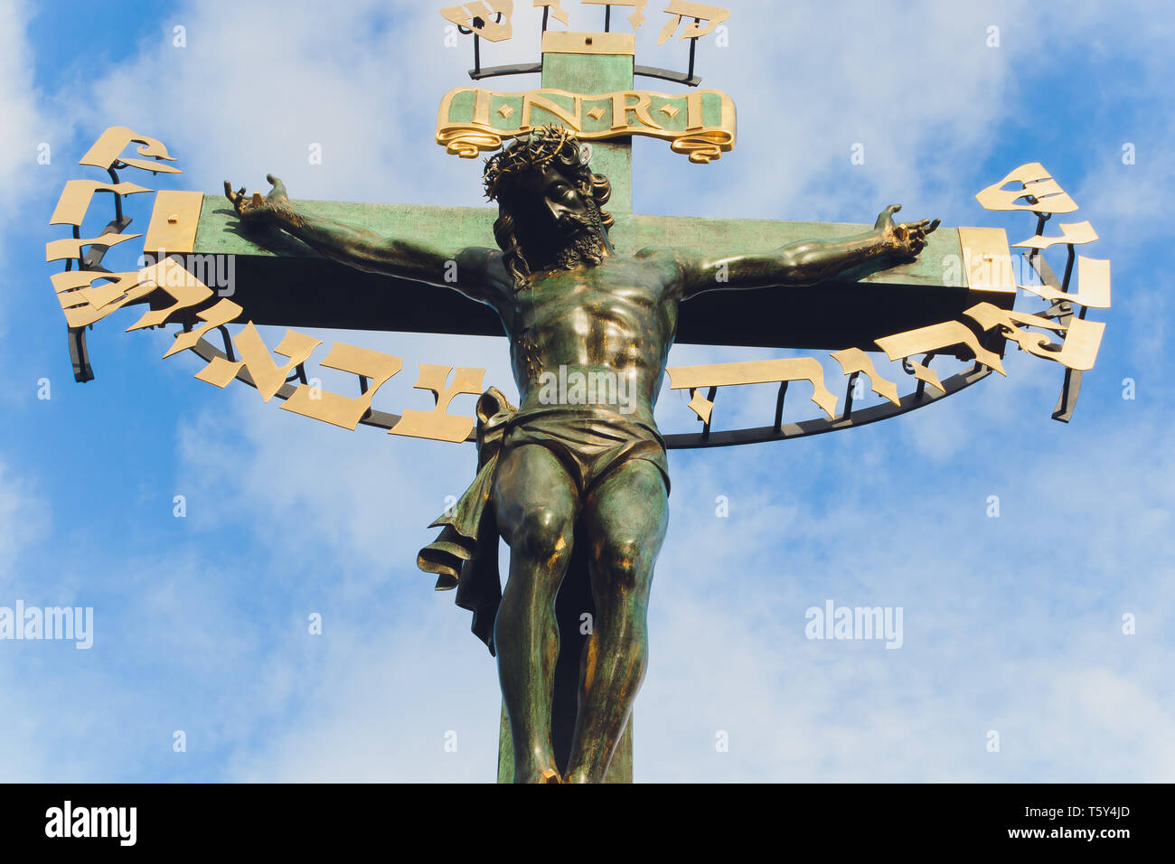 Statue des heiligen kruzifix und kalvarienberg -Fotos und -Bildmaterial in hoher Auflösung – Alamy