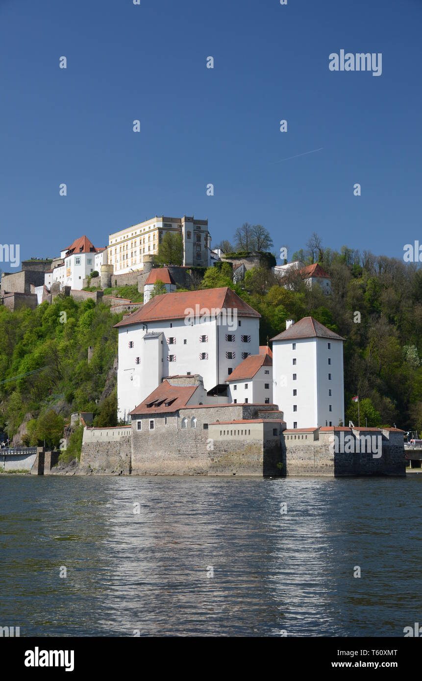 Der zusammenfluss der drei flüsse donau -Fotos und -Bildmaterial in ...