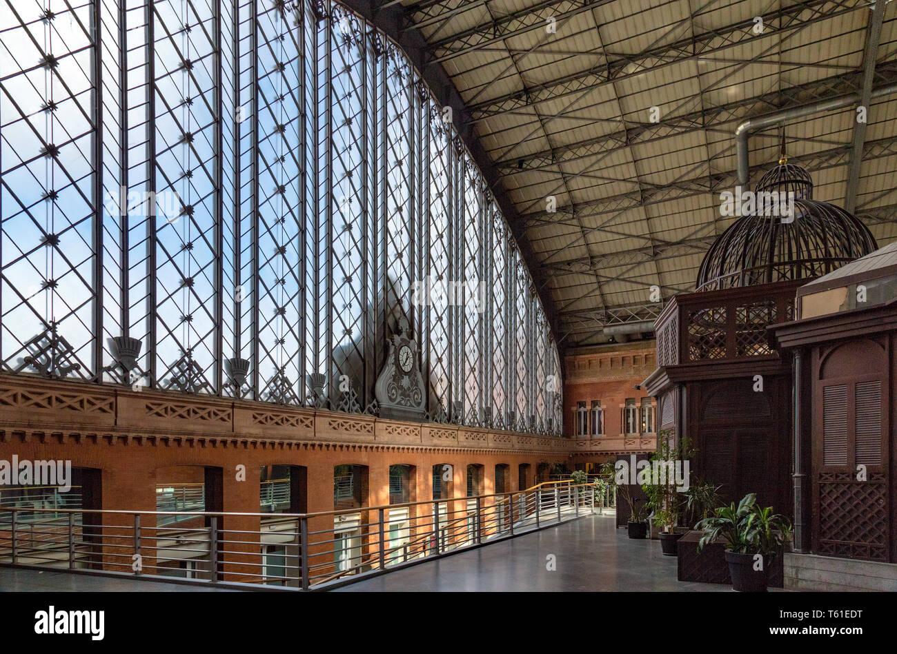Atocha madrid -Fotos und -Bildmaterial in hoher Auflösung – Alamy