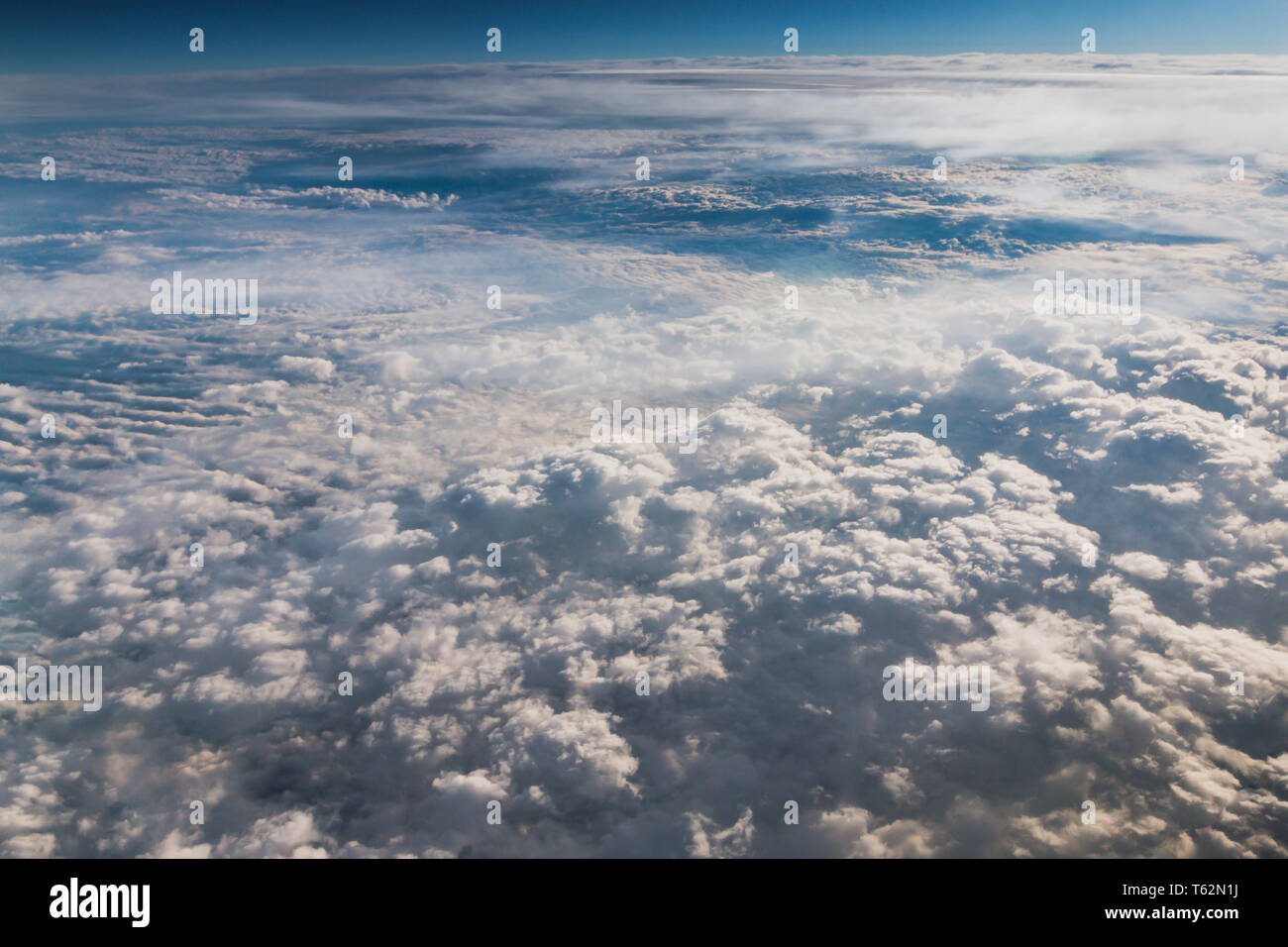Altostratus stratus wolke -Fotos und -Bildmaterial in hoher Auflösung ...