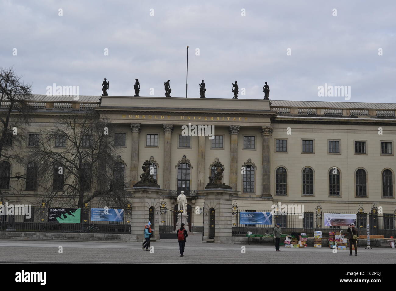 Reichstag brandenburger tor berlin -Fotos und -Bildmaterial in hoher ...