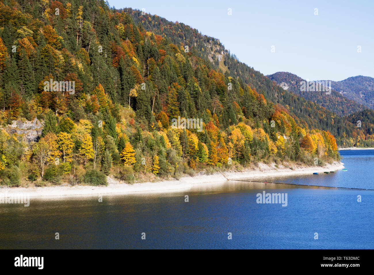 Sylvensteinsee mit damm -Fotos und -Bildmaterial in hoher Auflösung – Alamy
