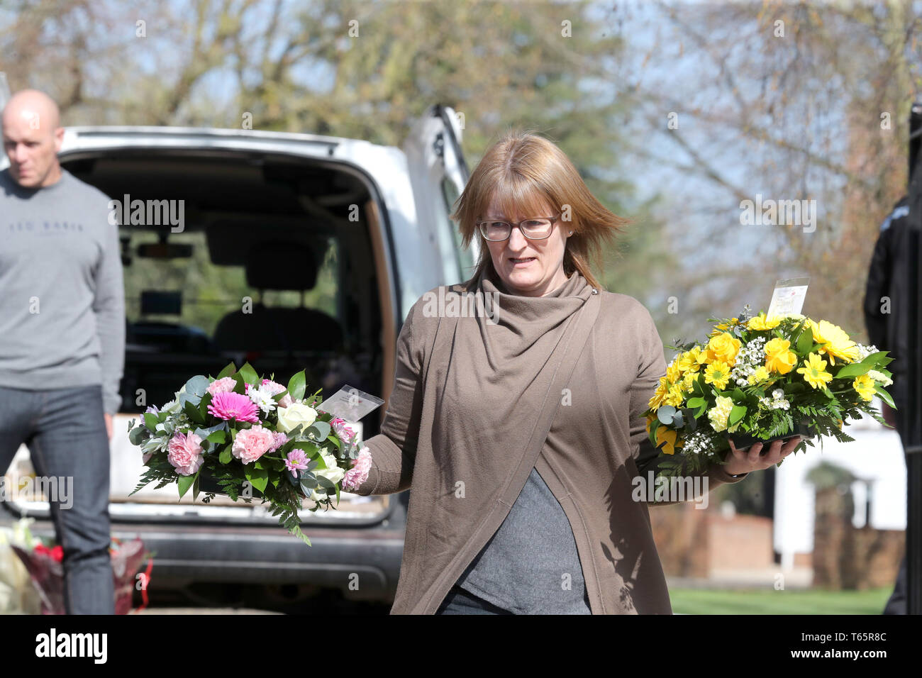 Die Beerdigung von The Prodigy Sänger Keith Flint in der St. Mary's ...