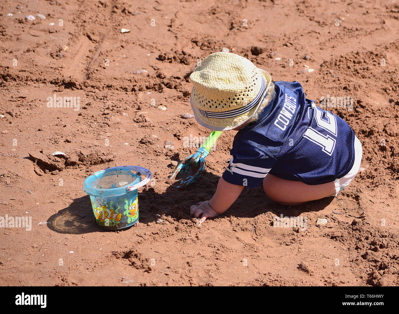 Eimer und sandburgen -Fotos und -Bildmaterial in hoher Auflösung – Alamy