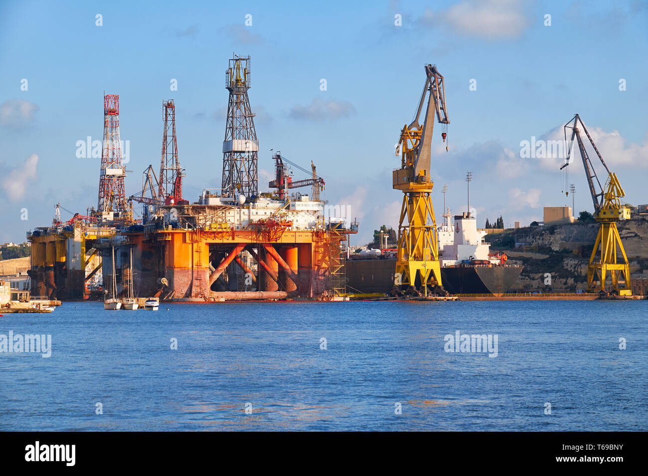 Palumbo werften -Fotos und -Bildmaterial in hoher Auflösung – Alamy
