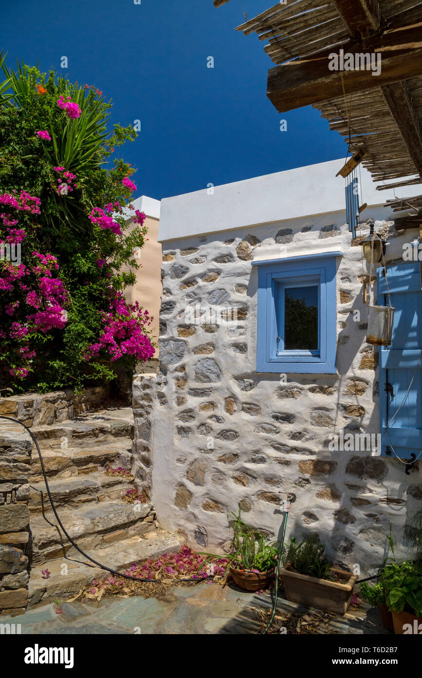Griechisches haus -Fotos und -Bildmaterial in hoher Auflösung – Alamy