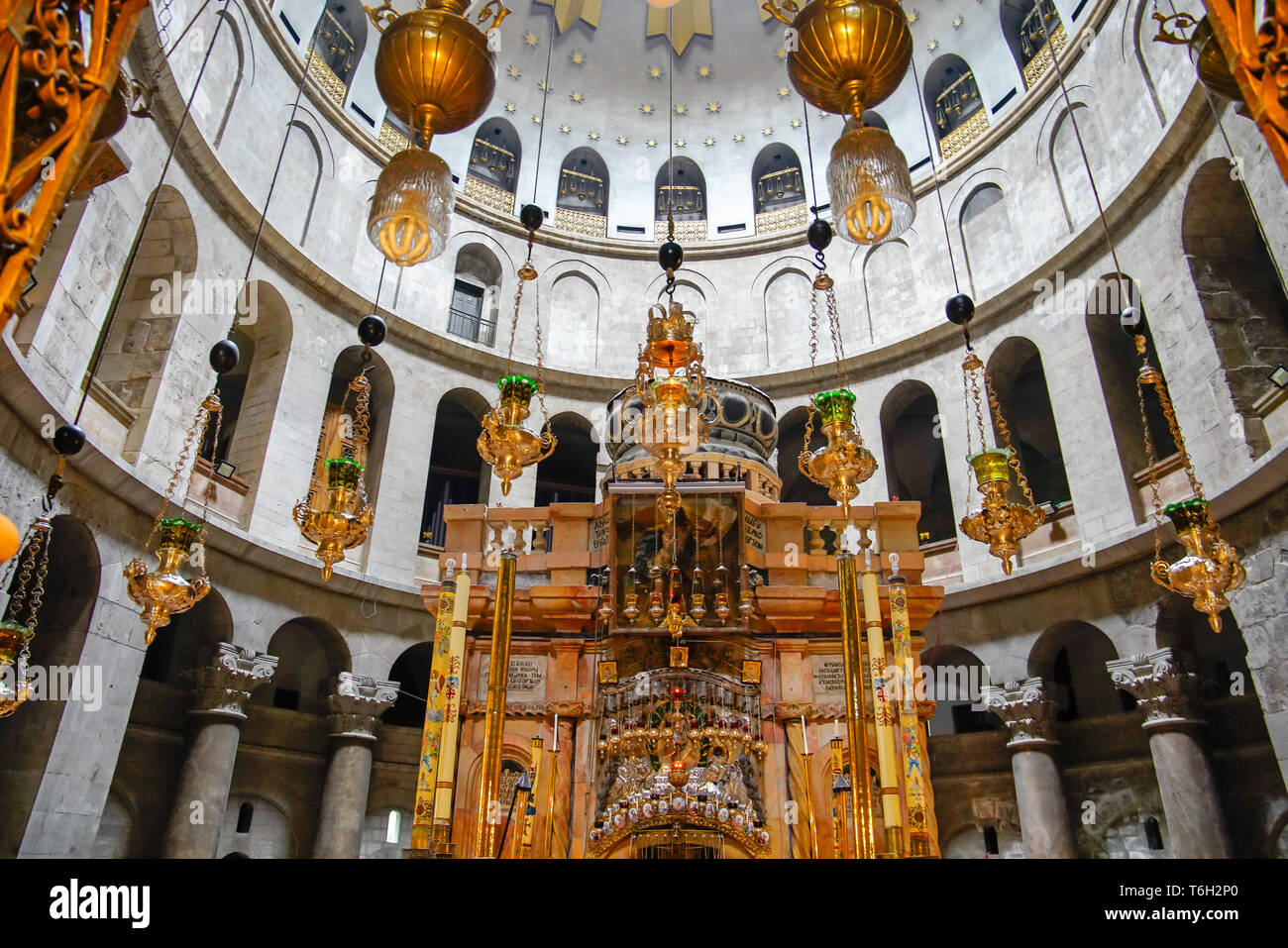 Jesus tomb interior -Fotos und -Bildmaterial in hoher Auflösung – Alamy