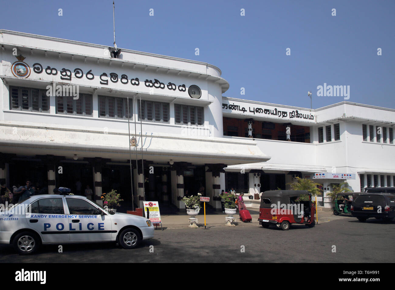 Kandy Bahnhof Stockfotos und -bilder Kaufen - Alamy