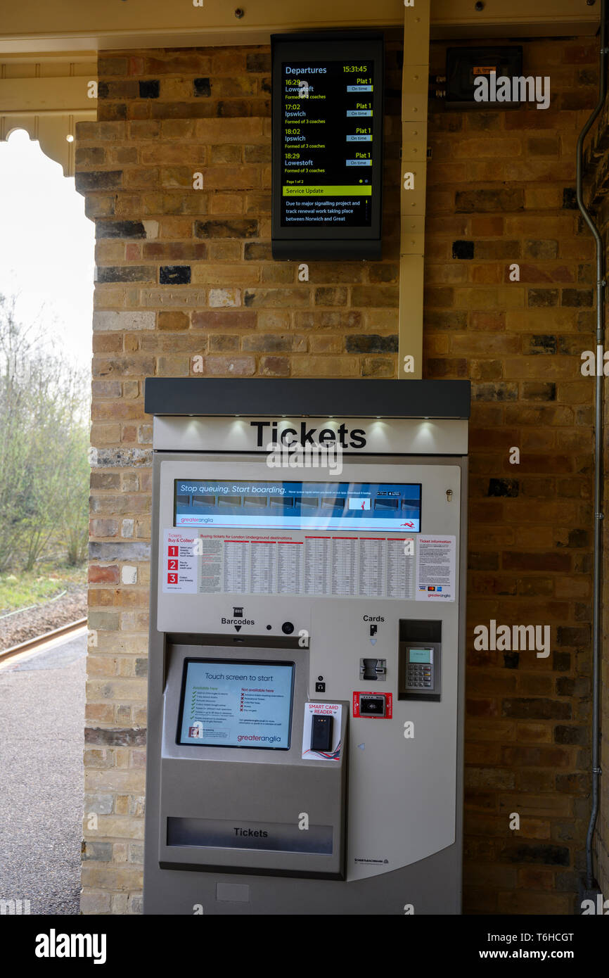 Bahnhof ticketautomaten -Fotos und -Bildmaterial in hoher Auflösung – Alamy
