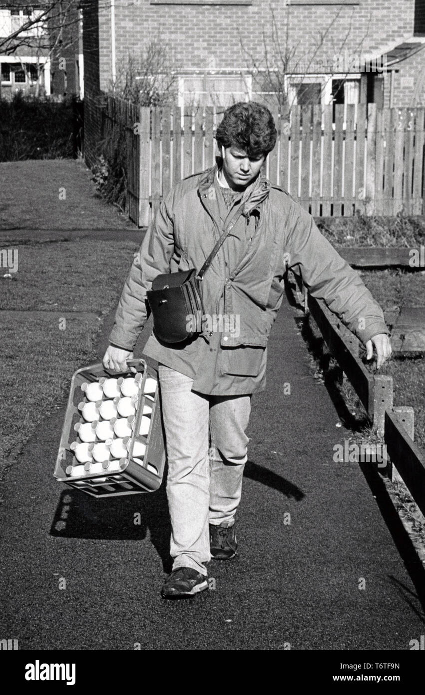 Milkman england -Fotos und -Bildmaterial in hoher Auflösung – Alamy