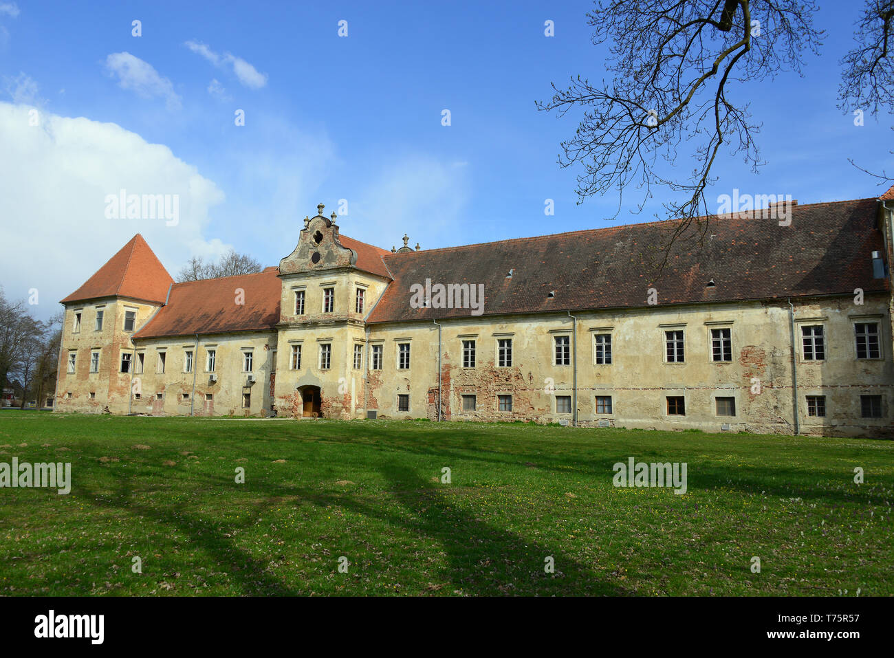 Batthyany kastely -Fotos und -Bildmaterial in hoher Auflösung – Alamy