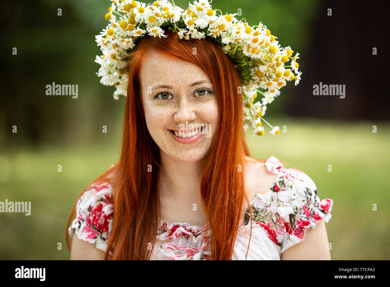 Rote haare und sommersprossen -Fotos und -Bildmaterial in hoher Auflösung – Alamy