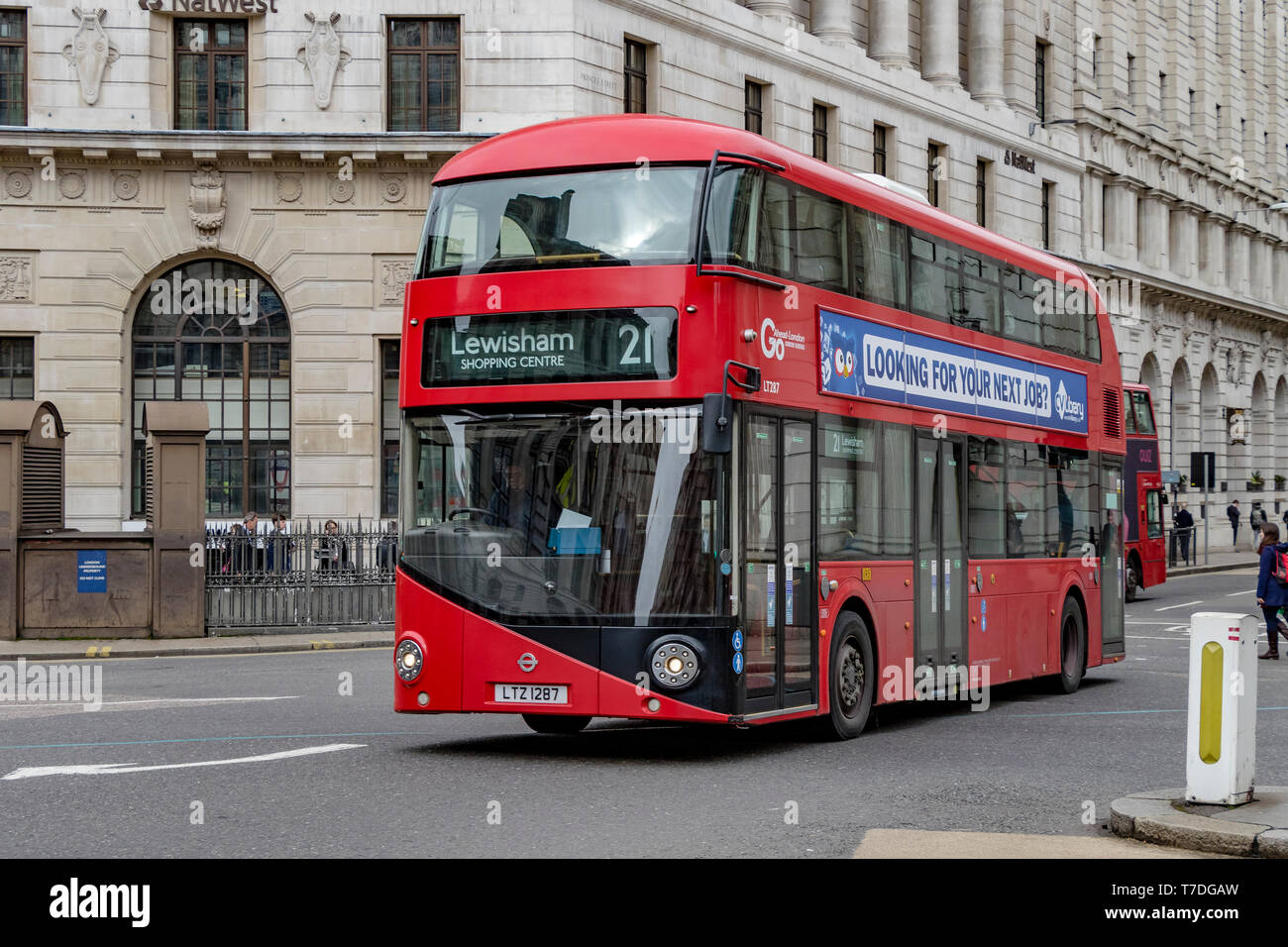 London buslinie 21 -Fotos und -Bildmaterial in hoher Auflösung – Alamy