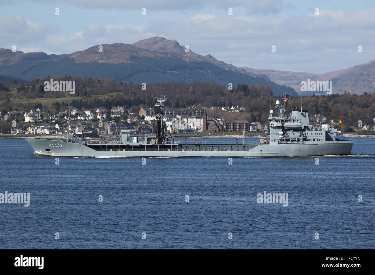 Fgs Rhön 1443 Ein Rhön Klasse Oder Typ 704 A Tanker Durch Die