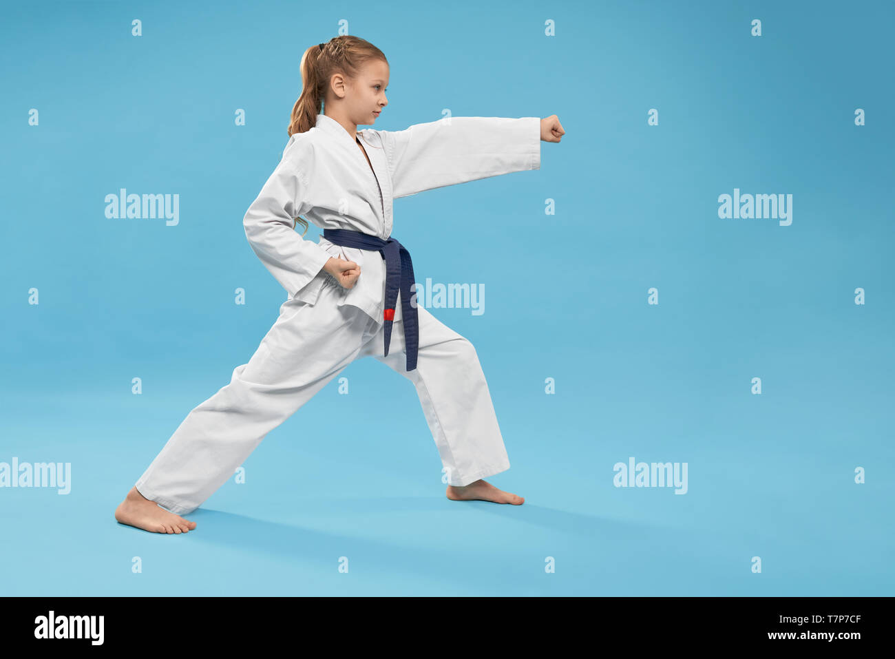 Physical stance -Fotos und -Bildmaterial in hoher Auflösung – Alamy