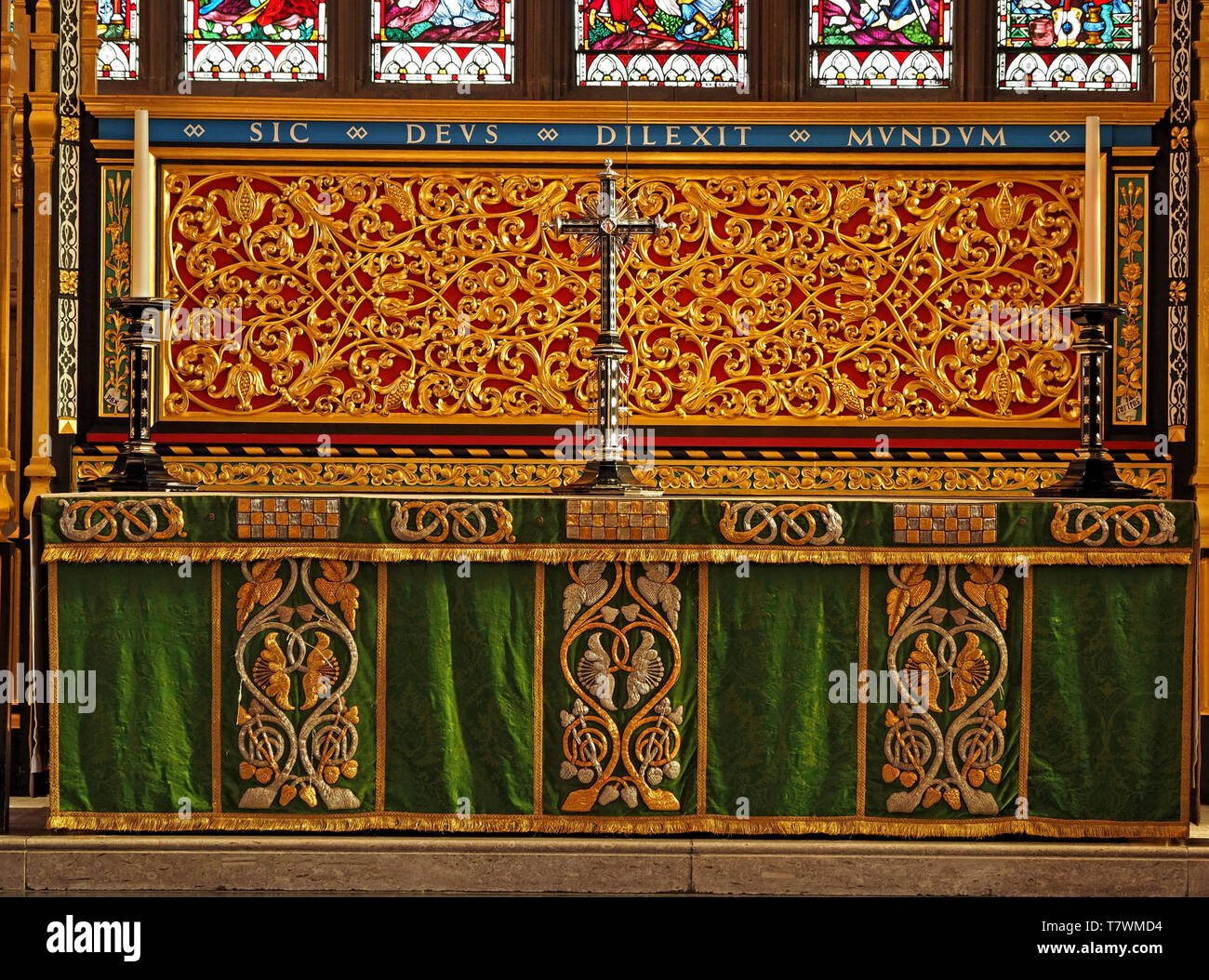 Gothic Altar Panel Stockfotos & Gothic Altar Panel Bilder - Alamy
