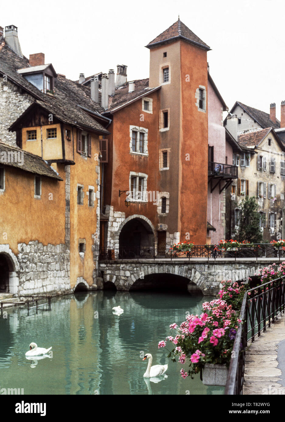 Die mittelalterliche Altstadt von Annecy (Abt. Haute-Savoie). Die ...