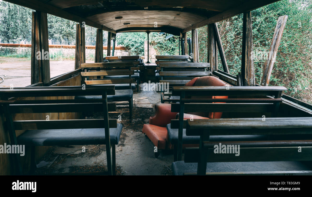 Bus innenansicht -Fotos und -Bildmaterial in hoher Auflösung – Alamy