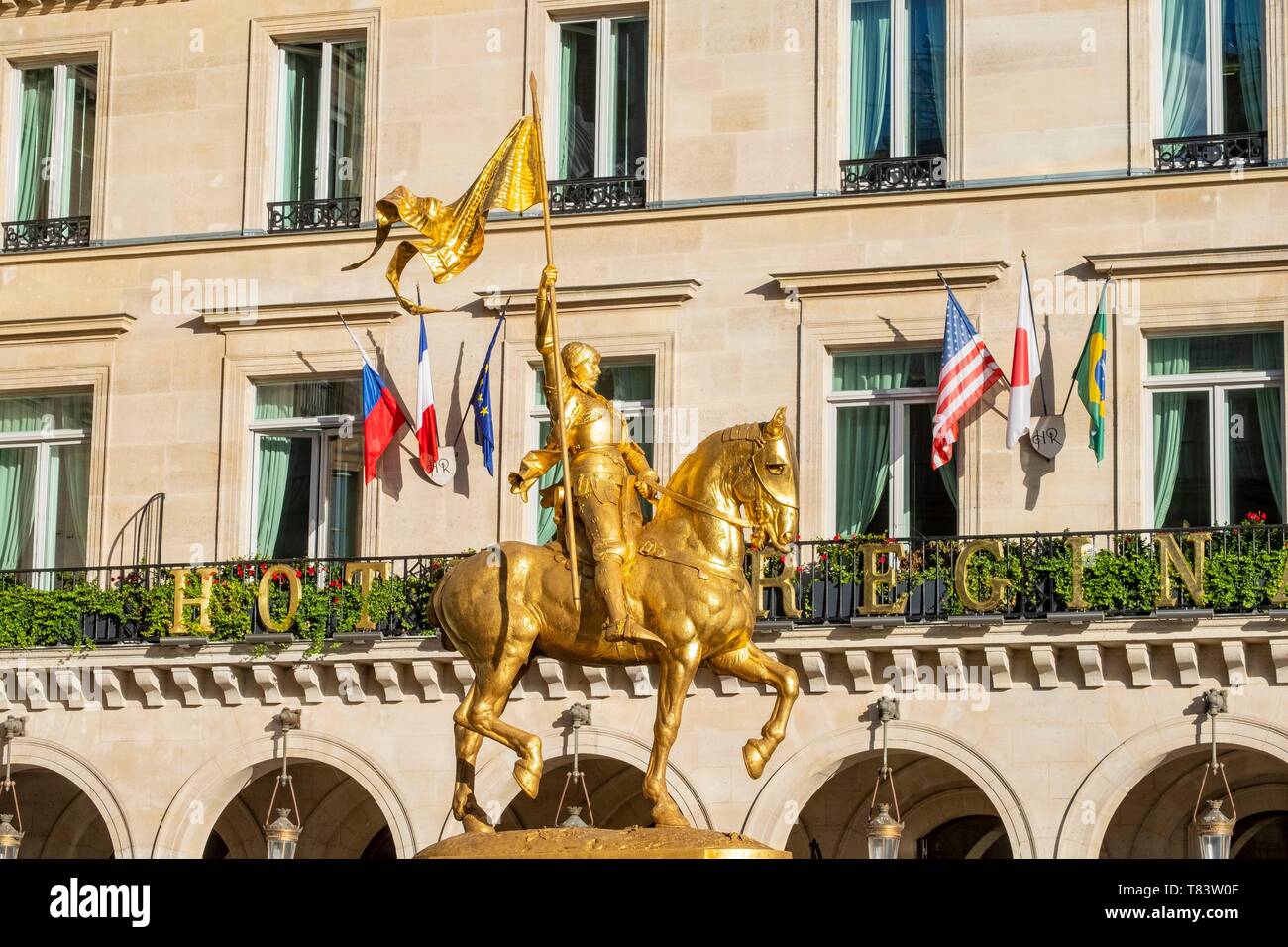 Statue de jeanne darc -Fotos und -Bildmaterial in hoher Auflösung – Alamy