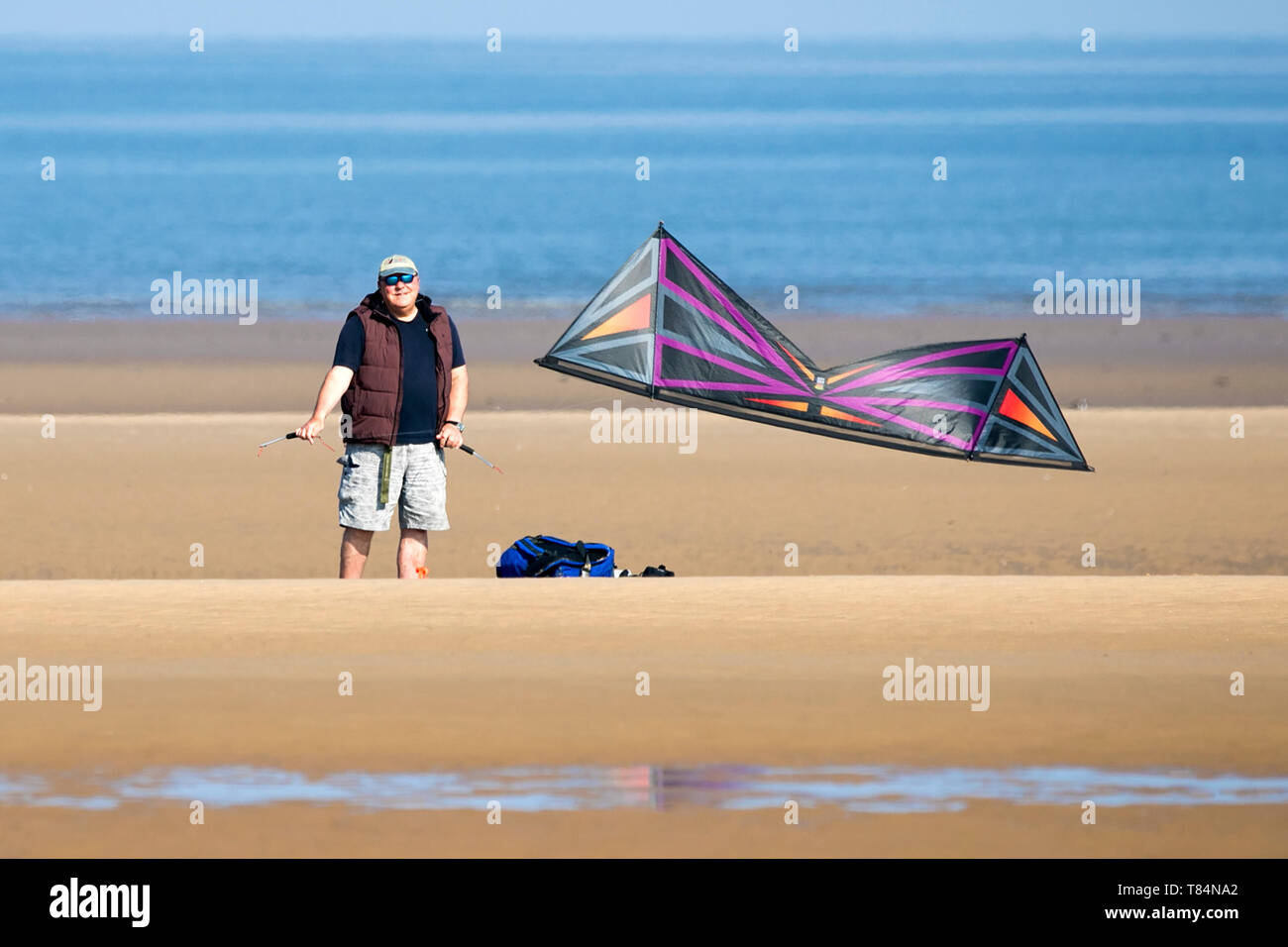Wind mit zwei linien -Fotos und -Bildmaterial in hoher Auflösung – Alamy