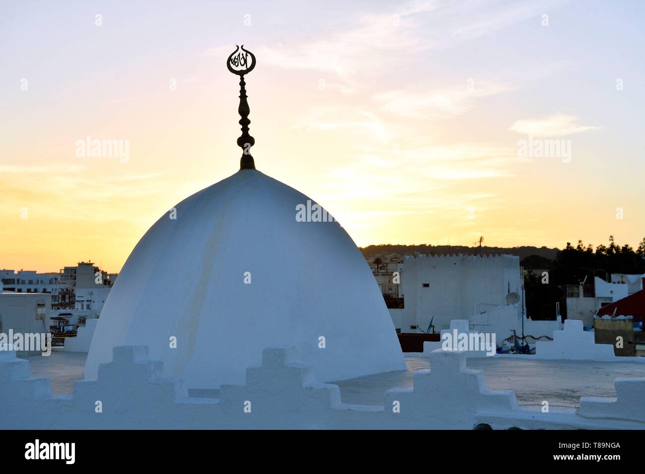 View tangier medina tangier morocco -Fotos und -Bildmaterial in hoher ...