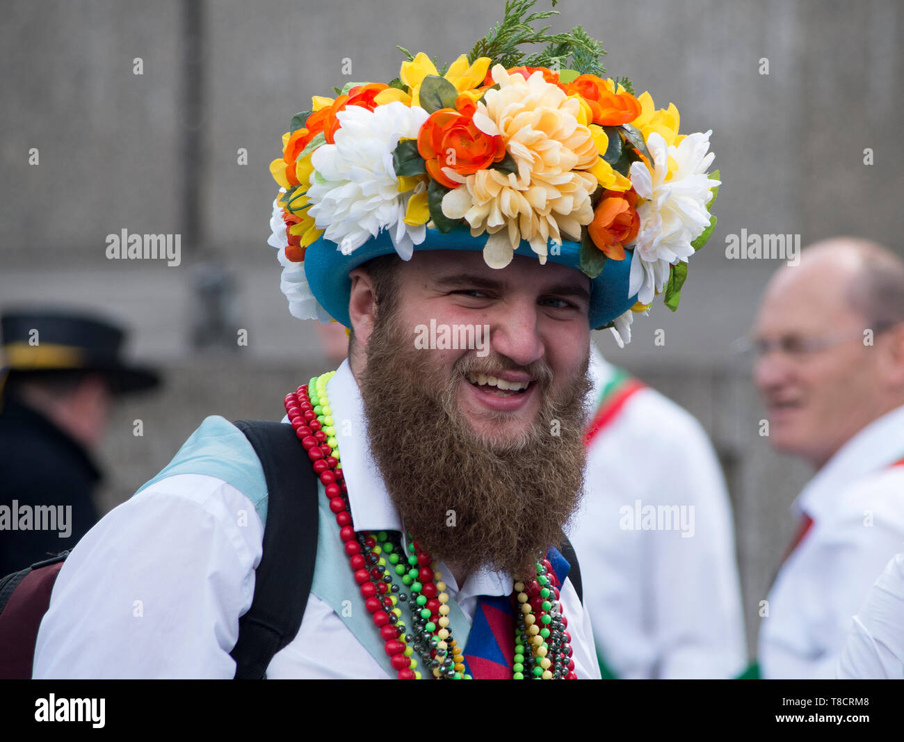 Morris dance trafalgar square -Fotos und -Bildmaterial in hoher ...