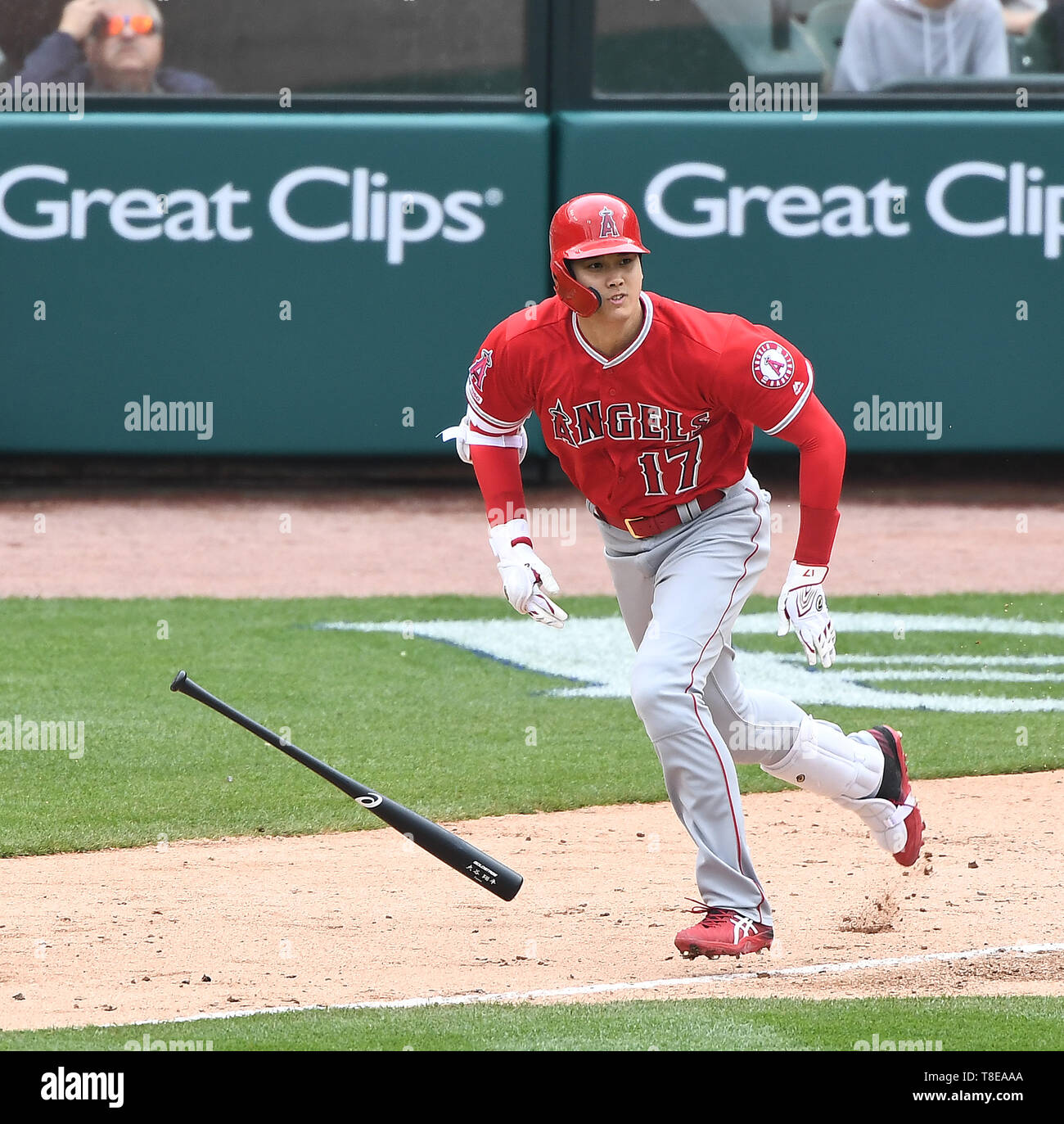 Los Angeles Engel Designated Hitter Shohei Ohtani läuft die erste Basis ...
