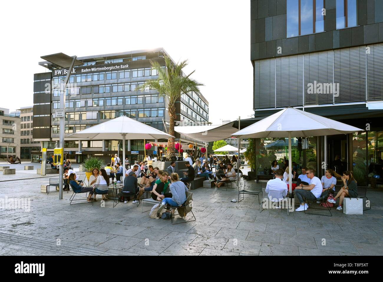 Kleiner schlossplatz -Fotos und -Bildmaterial in hoher Auflösung – Alamy