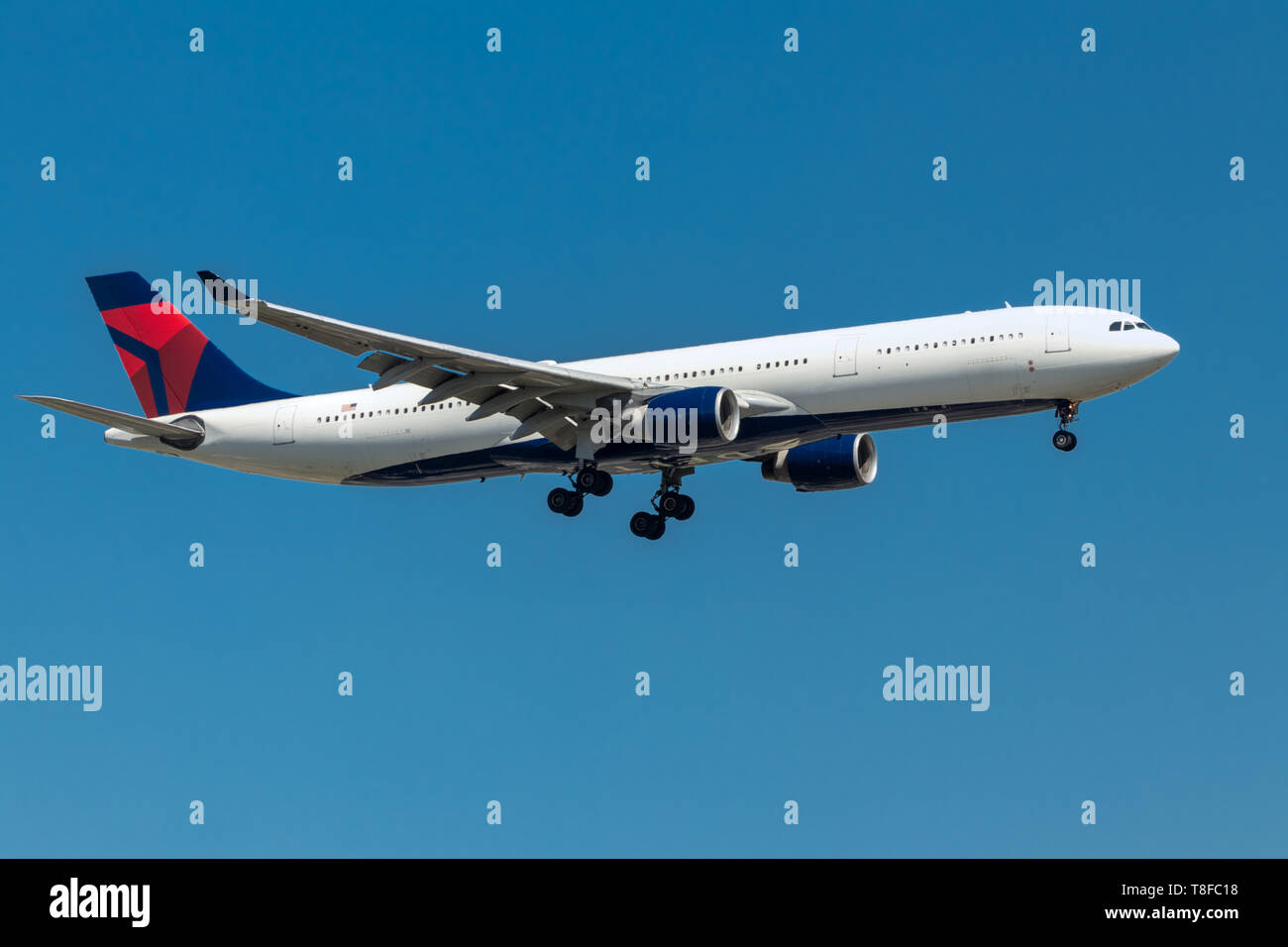 Air plane -Fotos und -Bildmaterial in hoher Auflösung – Alamy