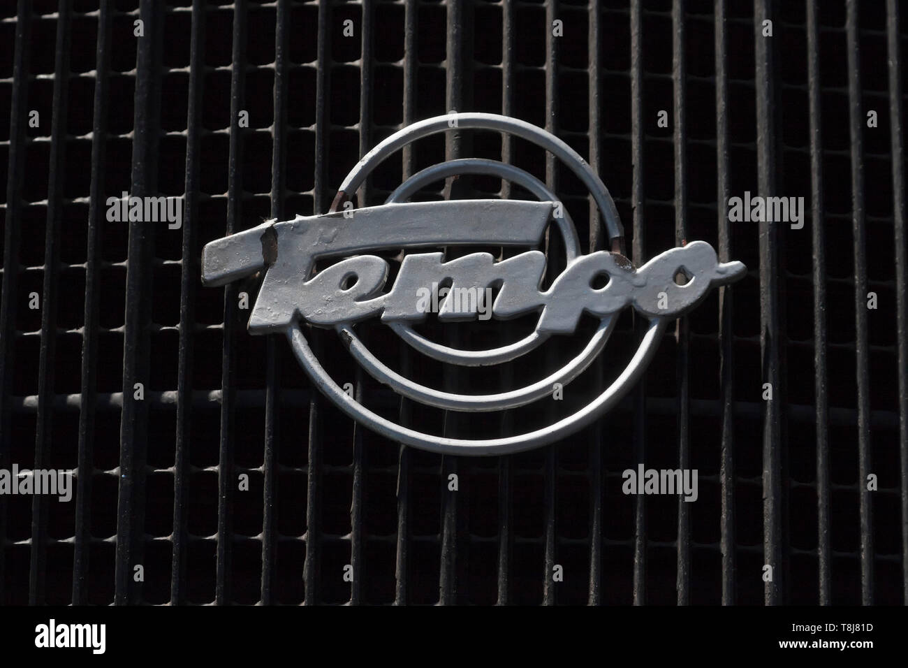 Tempo logo -Fotos und -Bildmaterial in hoher Auflösung – Alamy