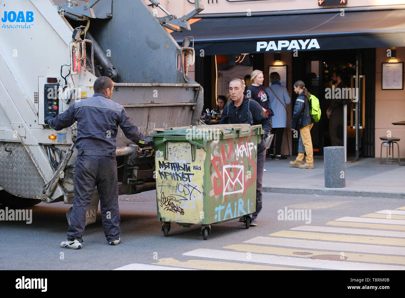 Bunker lkw maschine Stockfotos und -bilder Kaufen - Alamy