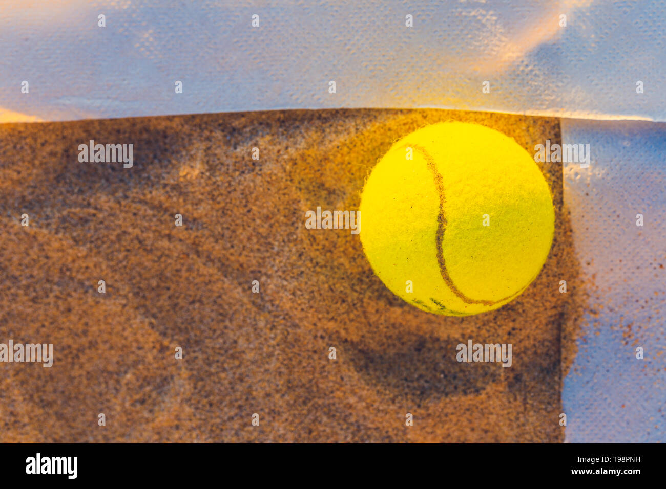 Linien spielen -Fotos und -Bildmaterial in hoher Auflösung – Alamy