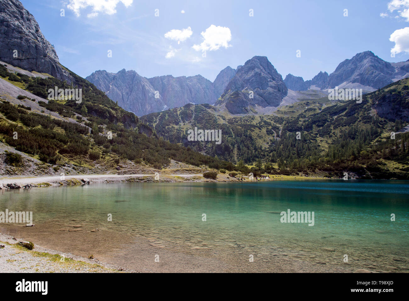 Seebensee mit zugspitze in -Fotos und -Bildmaterial in hoher Auflösung ...